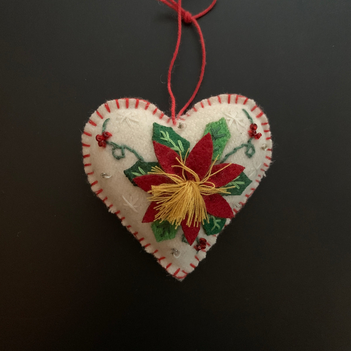 White Heart With Poinsettia – Harmony
