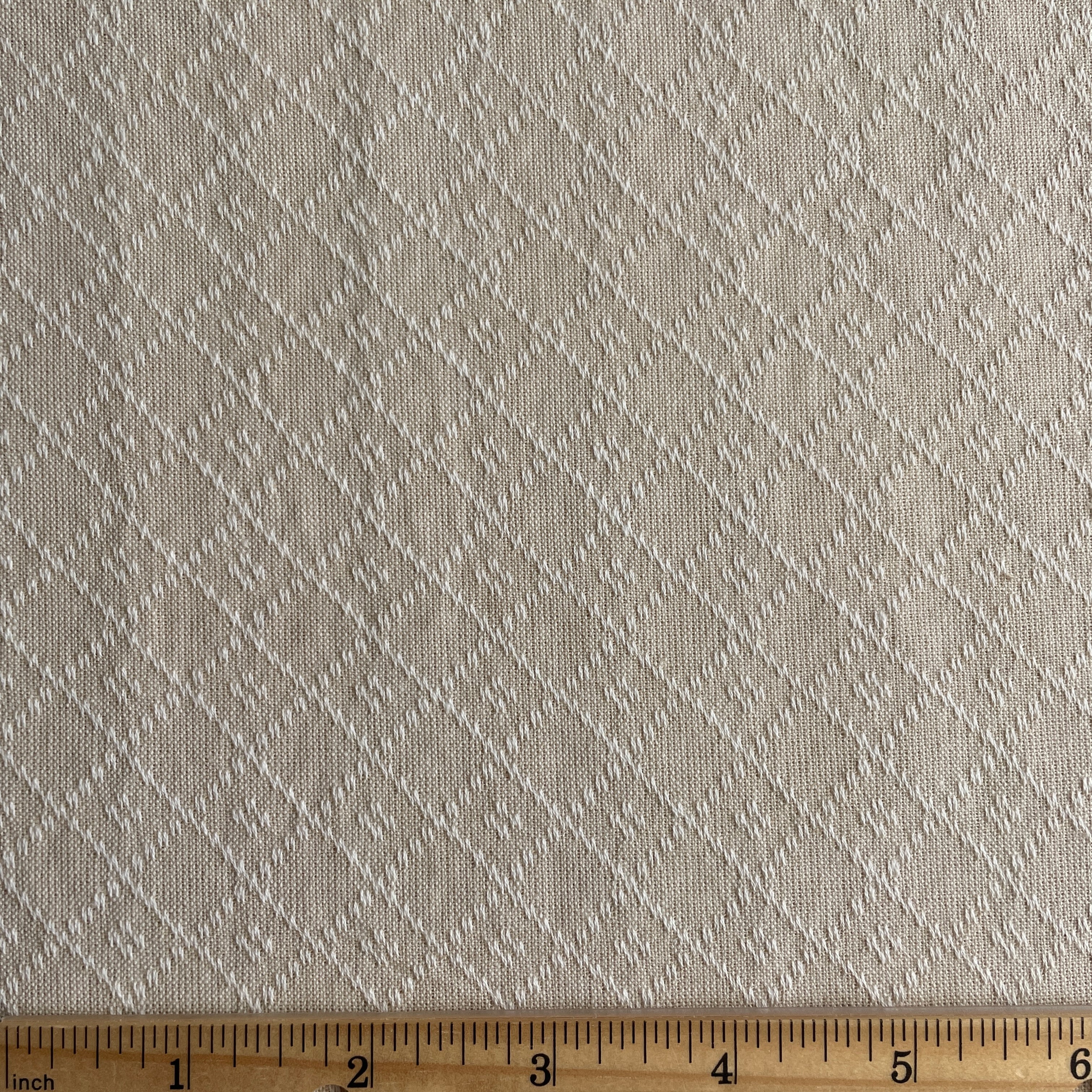 Woven Diamond Nimbus / Bisque – Harmony